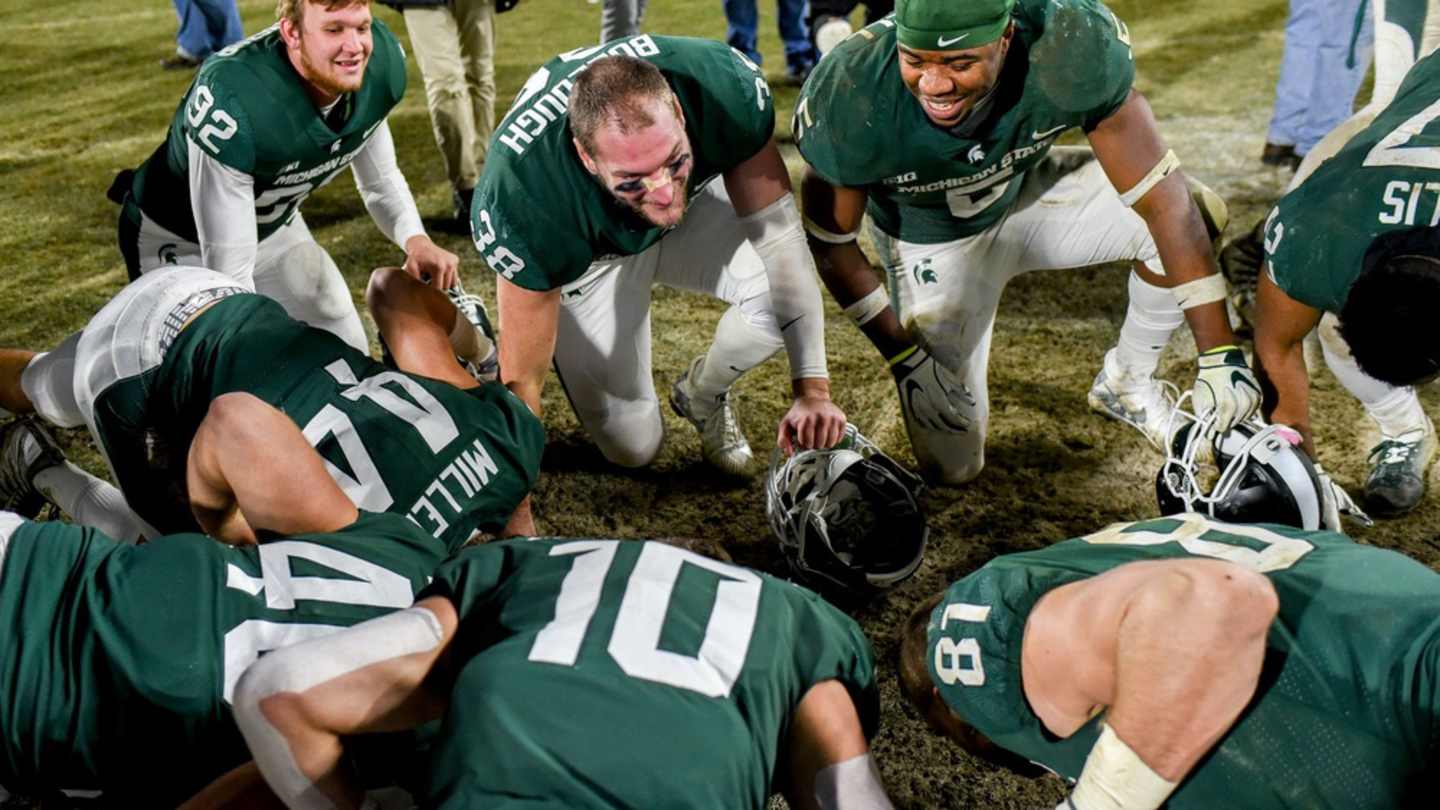 Michigan State Football Offers ’23 4-Star OT Amir Herring - Sports ...