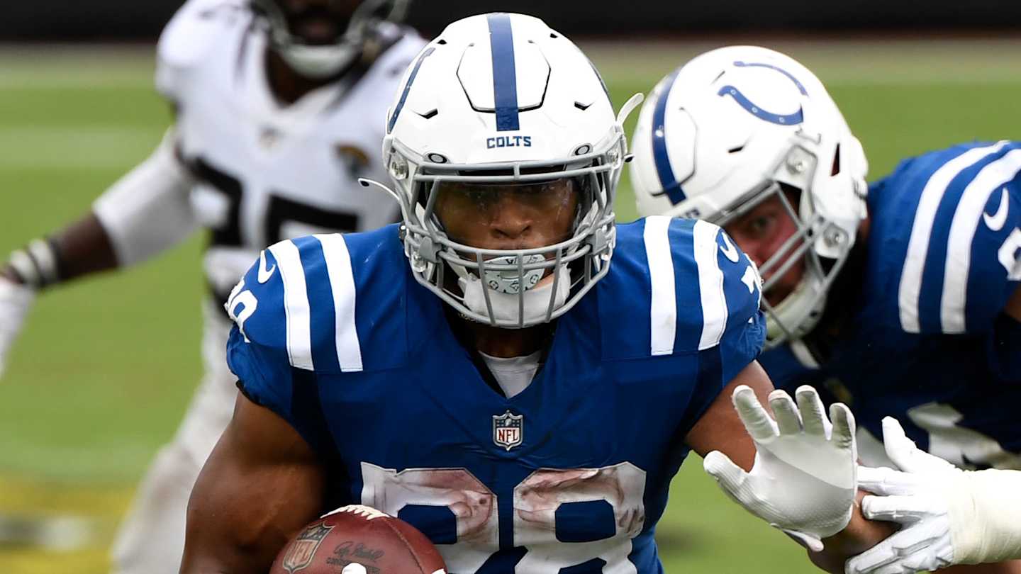 Start 'Em, Sit 'Em Week 2: Running Backs - Hold Firm on Jonathan Taylor - Sports Illustrated