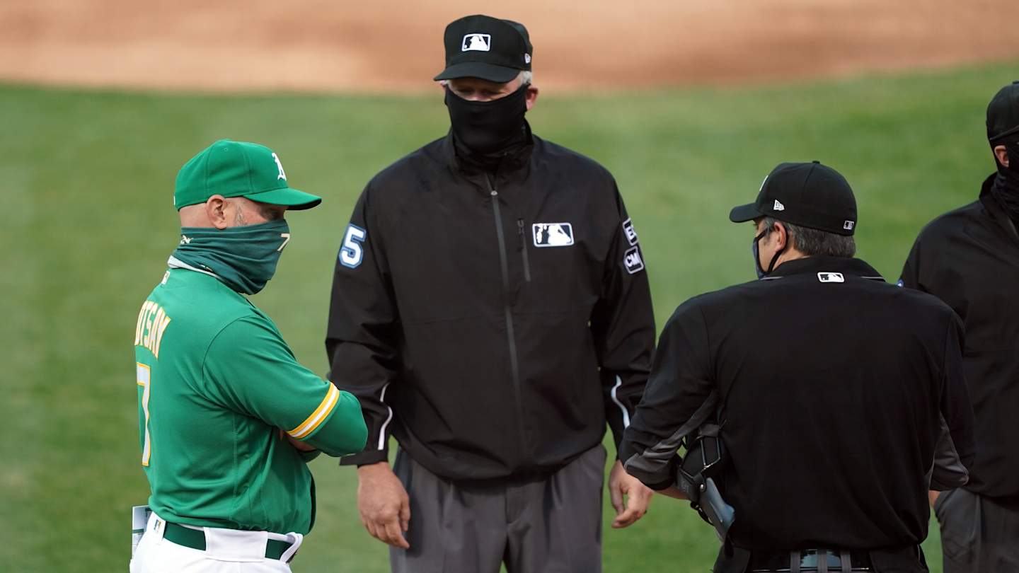 MLB umpire reportedly tests positive for COVID-19 - Sports Illustrated