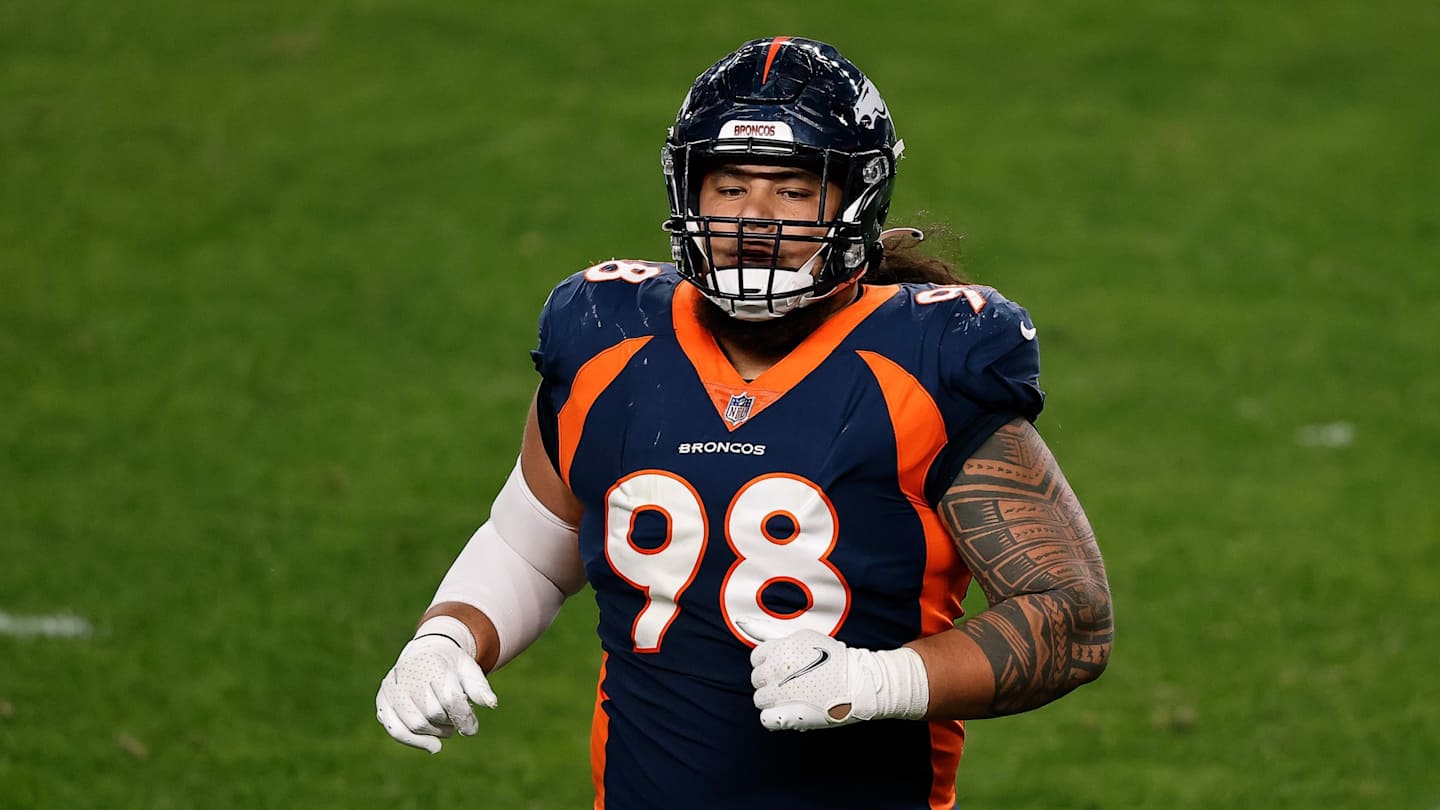 Broncos Re-Sign 3 Players, Move 3 to Short-Term IR - Sports Illustrated ...