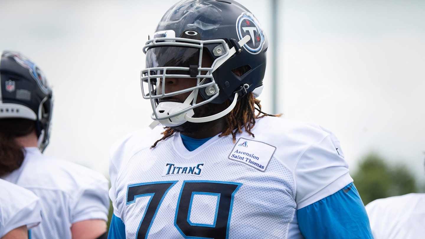 A Timeline of Isaiah Wilson's Most Notable NFL Moments - Sports ...