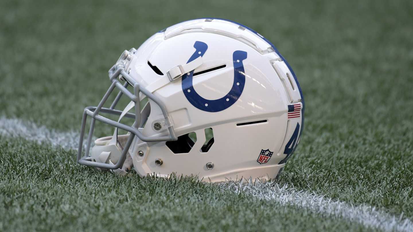 Indianapolis Colts Sign Former CFL Offensive Tackle Jordan Murray ...