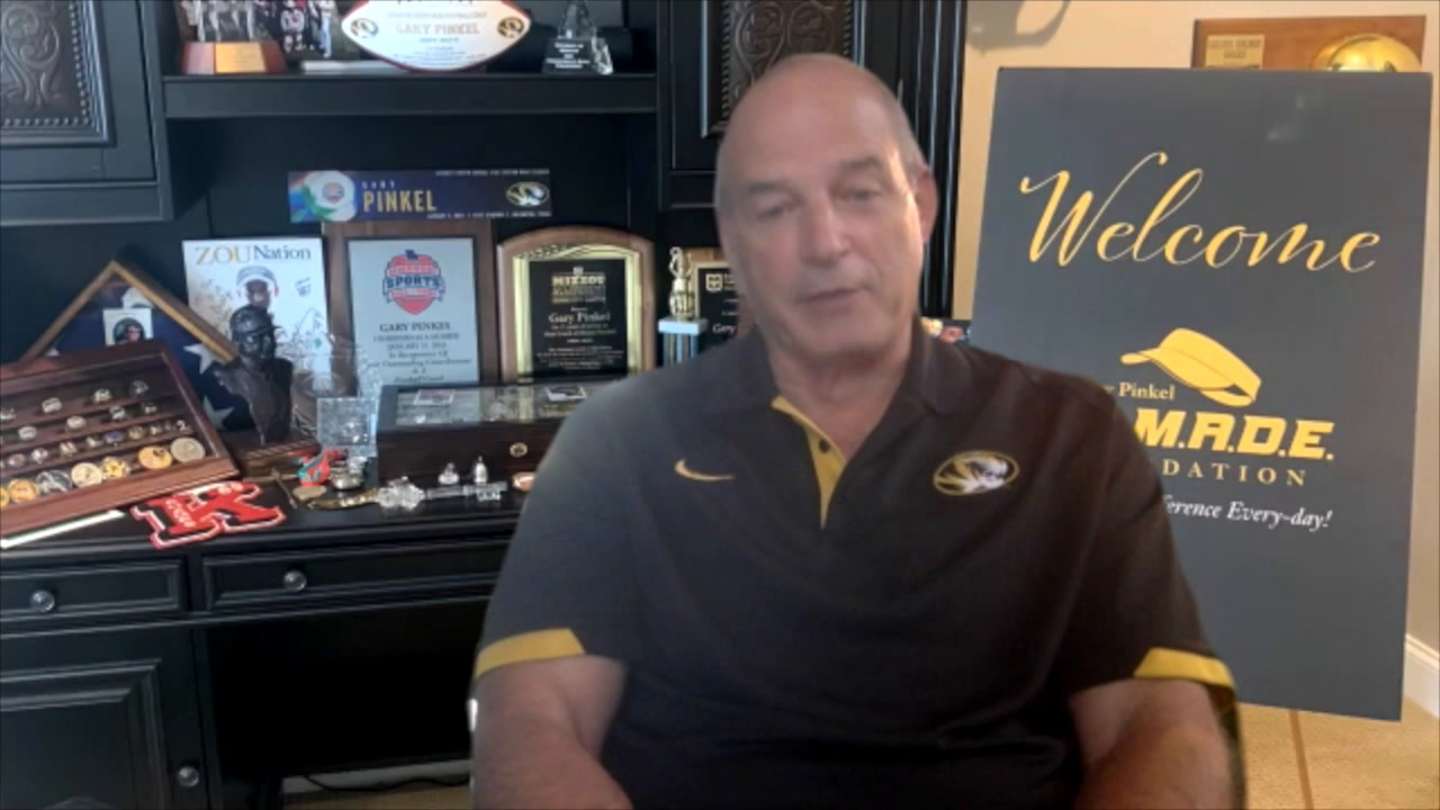 Road to 1991 Perfection: Pinkel Experienced a Painful and Emotional UW ...
