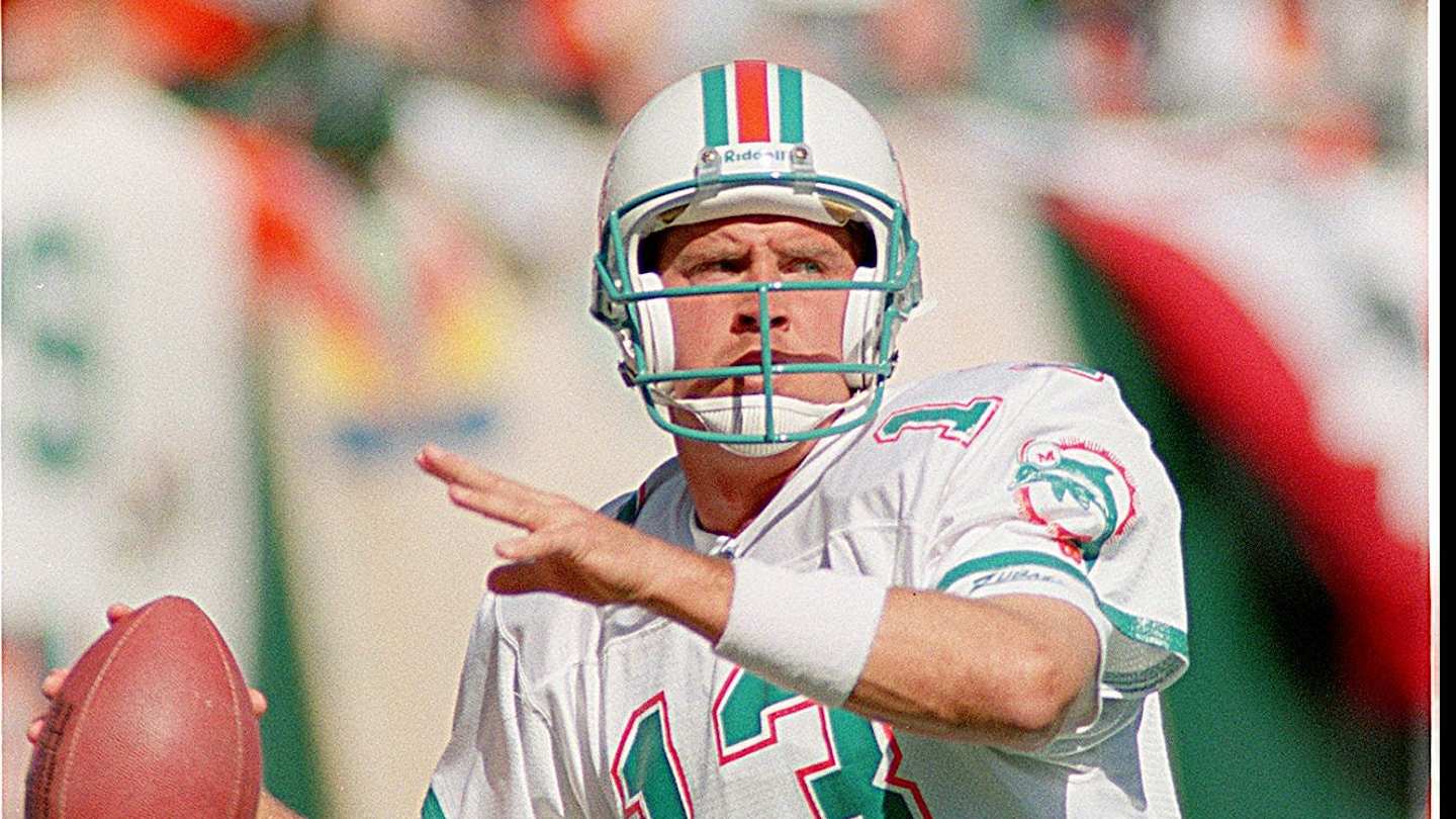 Top 5 Miami Dolphins Quarterbacks of All Time - Sports Illustrated