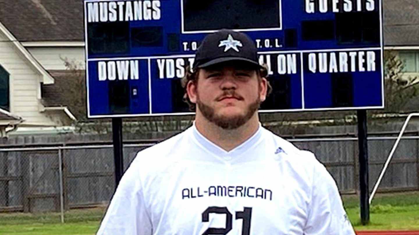 No. 1 Interior OL Bryce Foster Commits to Texas A&M - SI All-American