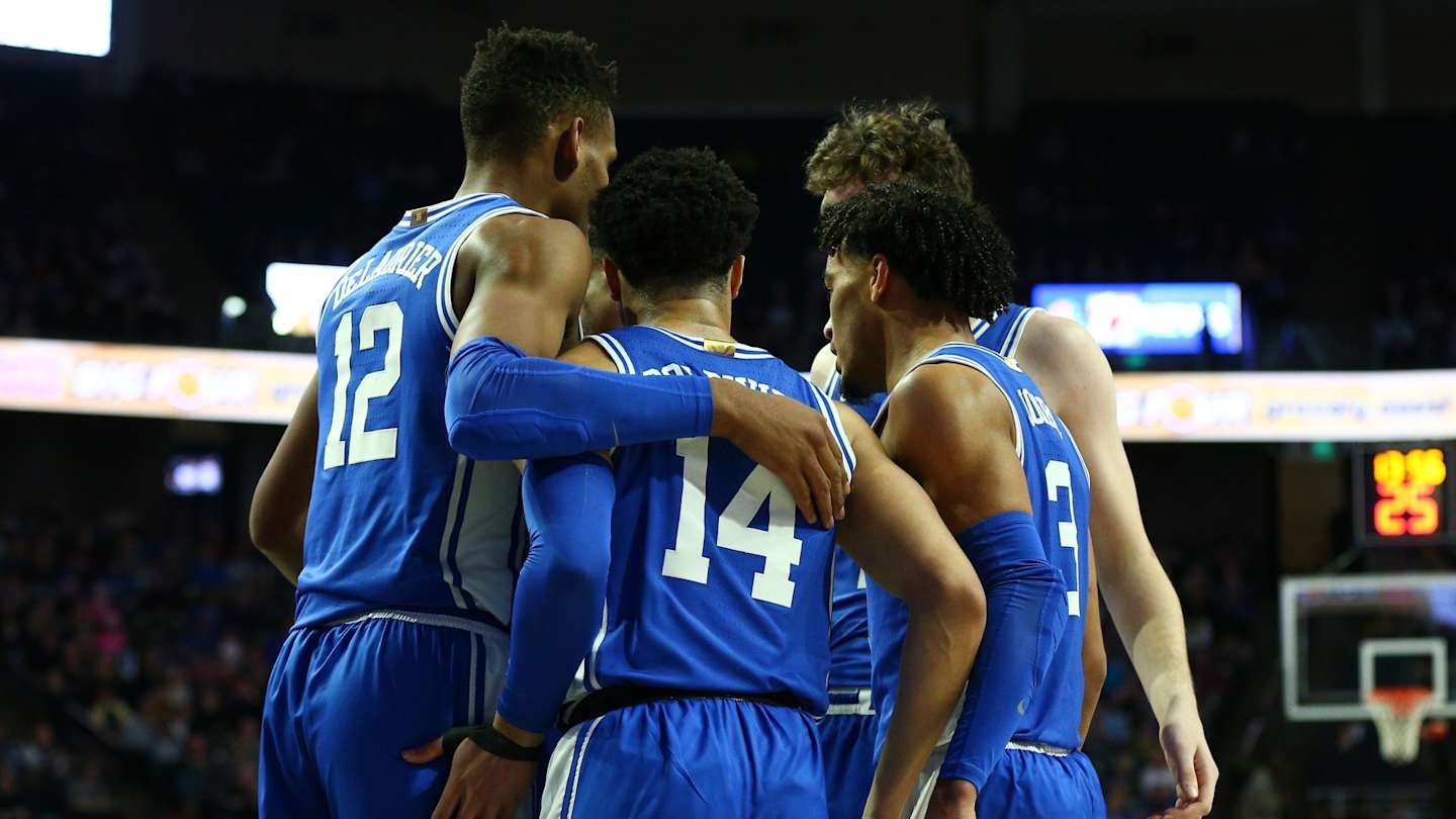 Duke Leads Power Five Schools in Graduation Rate - Sports Illustrated ...