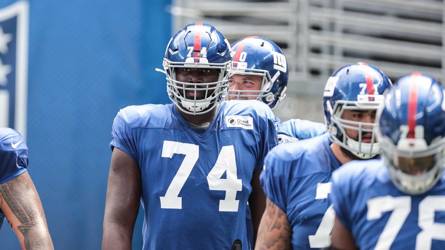 New York Giants 2024 UFA Primer: OT Matt Peart - Sports Illustrated New York Giants News ...
