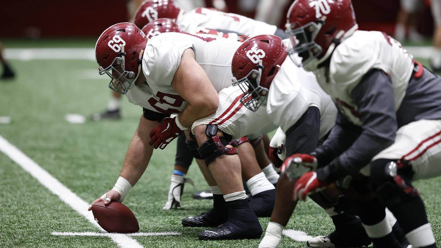 Alabama Offensive Line Receives 2020 Joe Moore Award - Sports ...