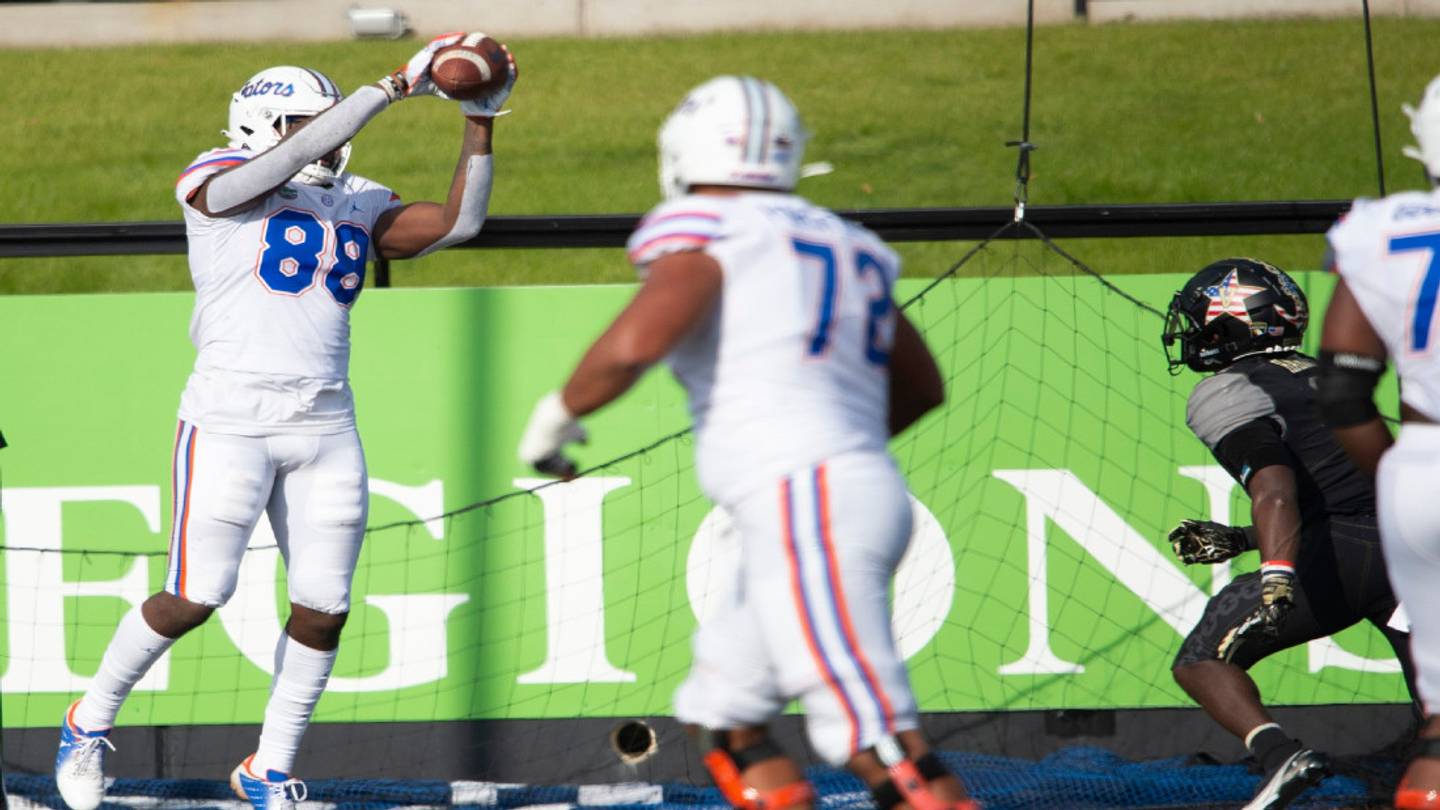 Florida Gators TE Room Showcasing Versatility, Gamble the Latest To ...