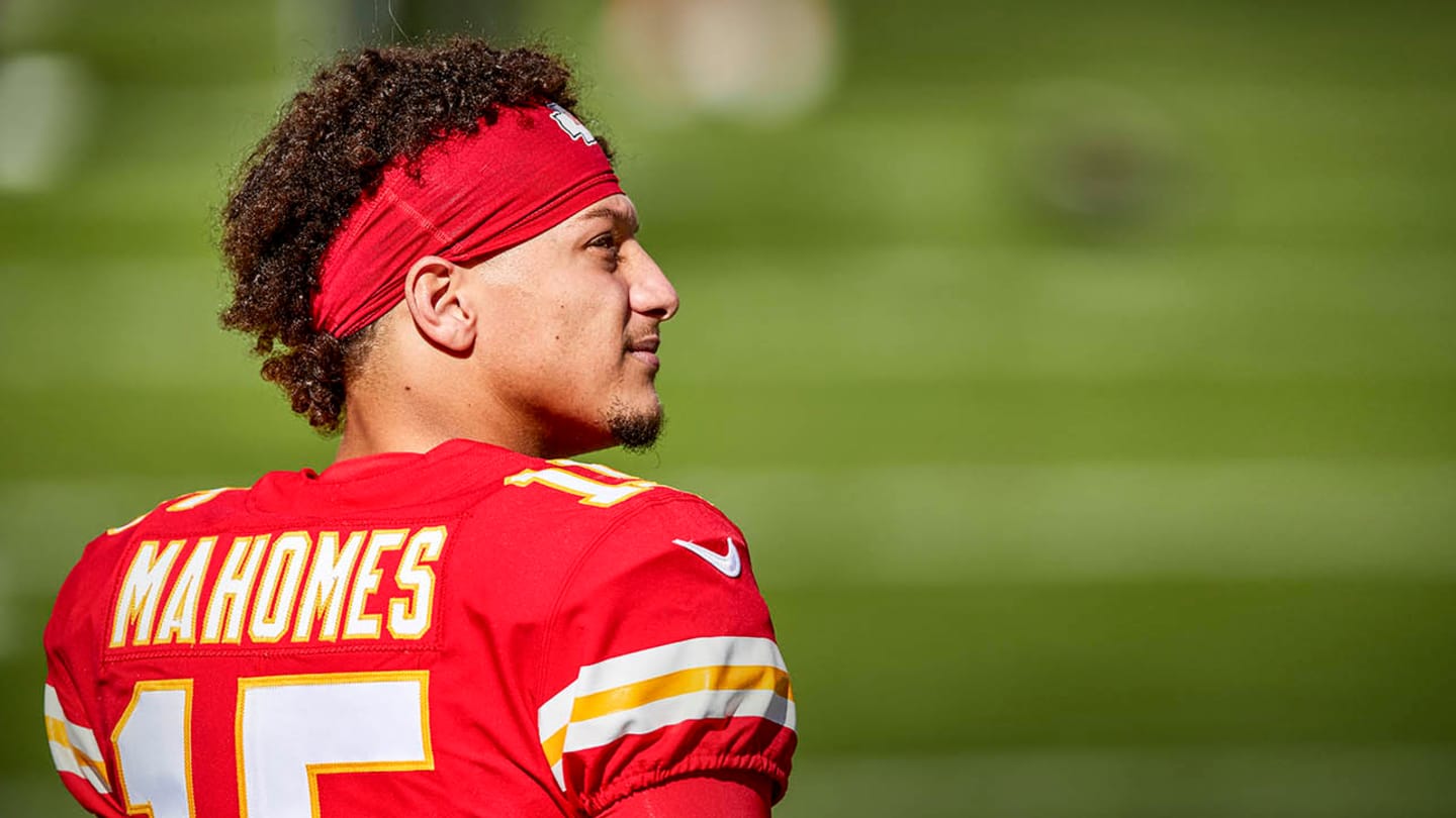 Patrick Mahomes: 2020 Sportsperson of the Year activist athlete ...