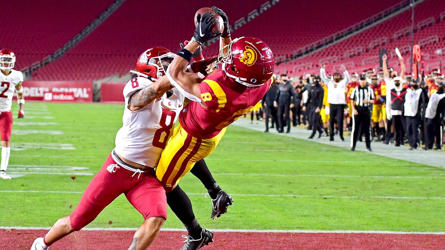 USC's Amon-Ra St. Brown scores four touchdowns in first quarter ...