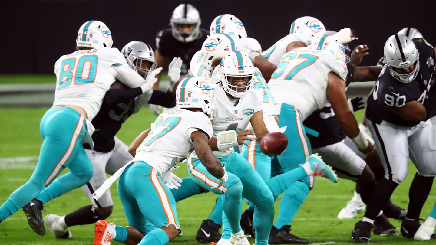 Miami Dolphins Week 16 Report Card - Sports Illustrated Miami Dolphins ...