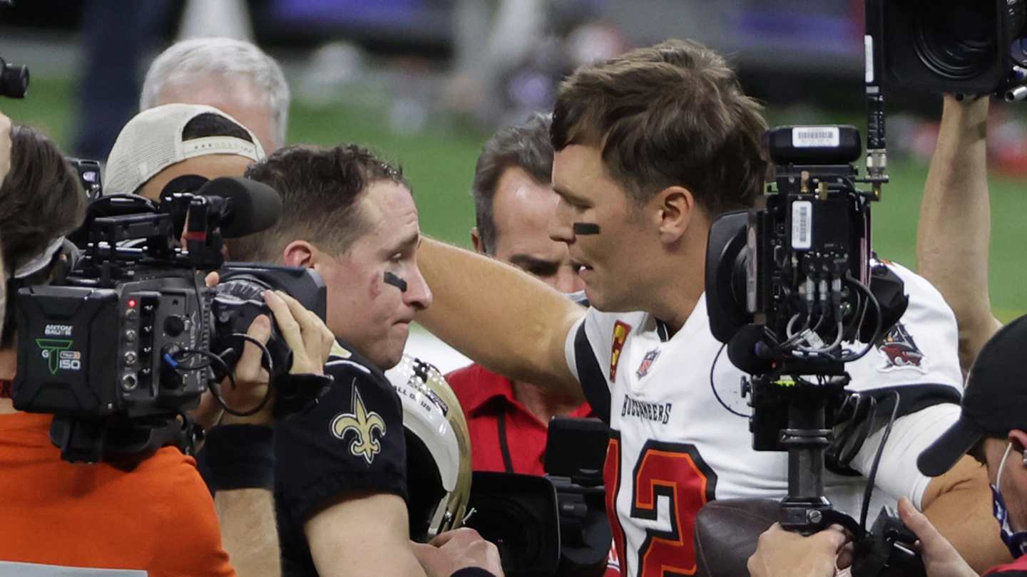 Tom Brady, Drew Brees share moment on field after Bucs beat Saints ...