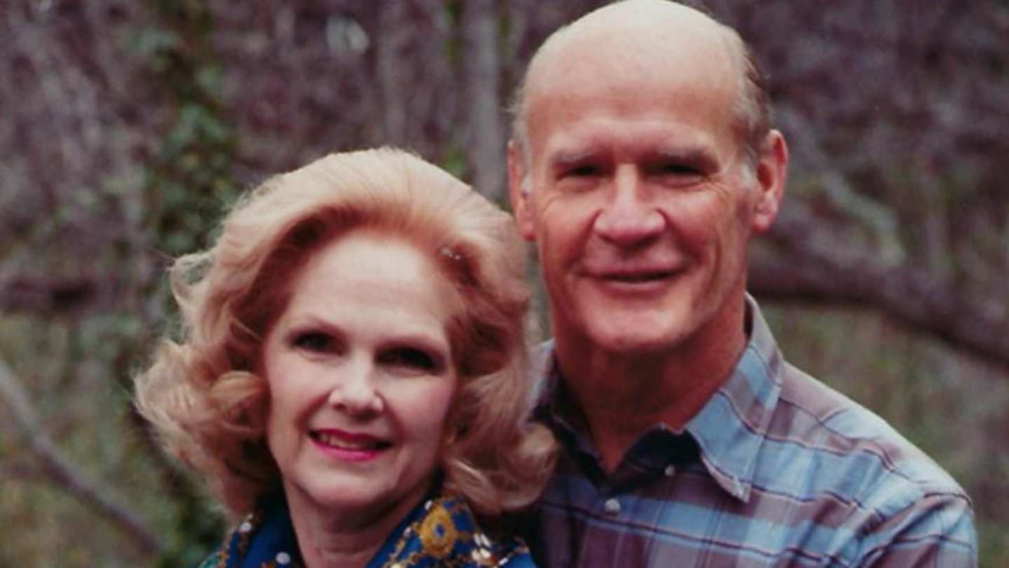 Alicia Landry, Wife Of Iconic Dallas Cowboys Coach Tom Landry, Dies At ...