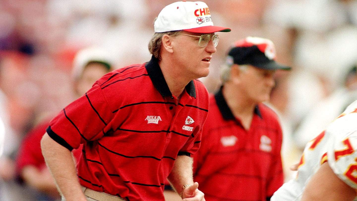 Marty Schottenheimer death: Chiefs legend dies after battle with ...