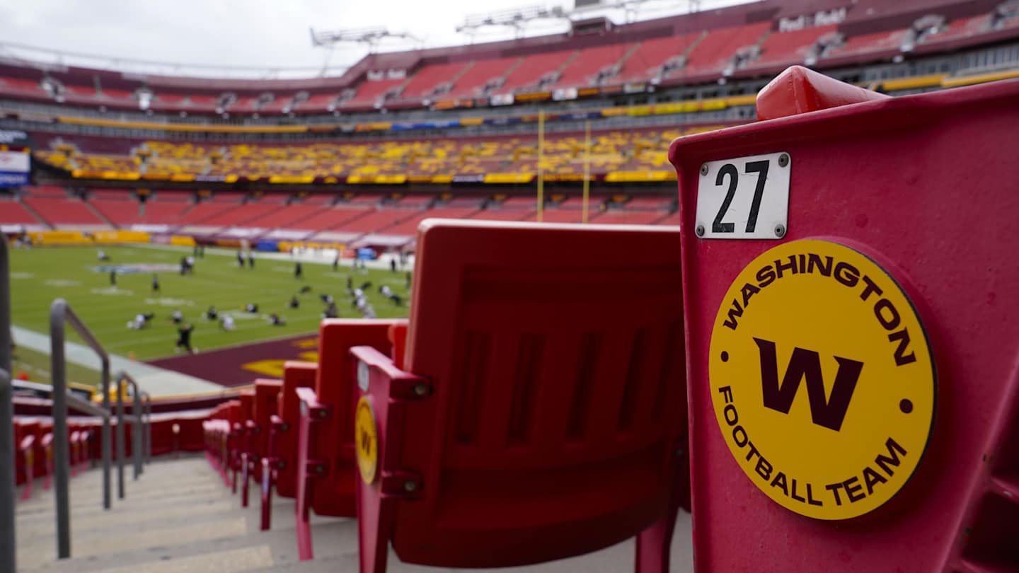 Washington Commanders' FedEx Field a 'S***hole', Says NFL Insider ...
