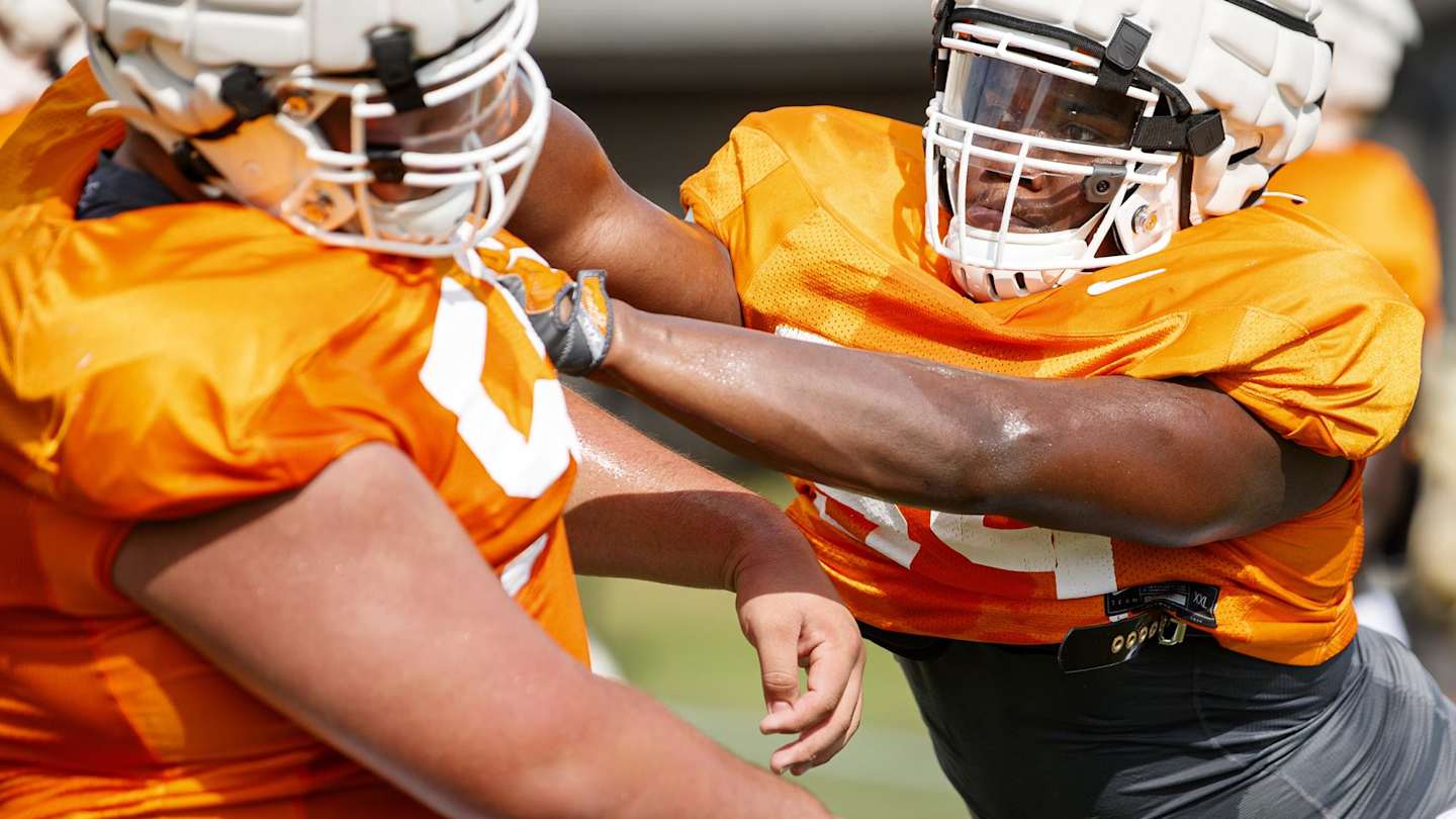 Rodney Garner: DL Dominic Bailey is the 'Most Improved Guy in the ...