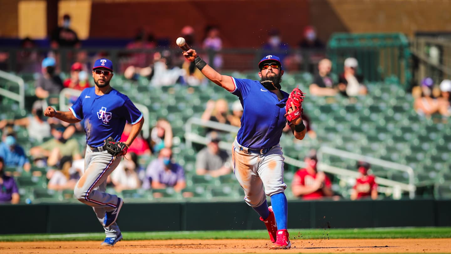 LIVE: Texas Rangers Defeat Los Angeles Dodgers 4-3 - Sports Illustrated ...