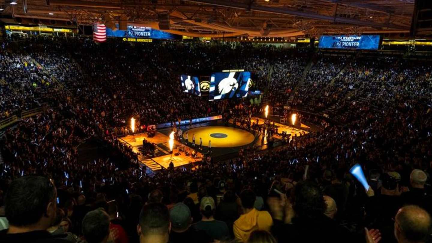 Wrestling Notebook: New Training Facility For Hawkeyes Planned - Sports ...