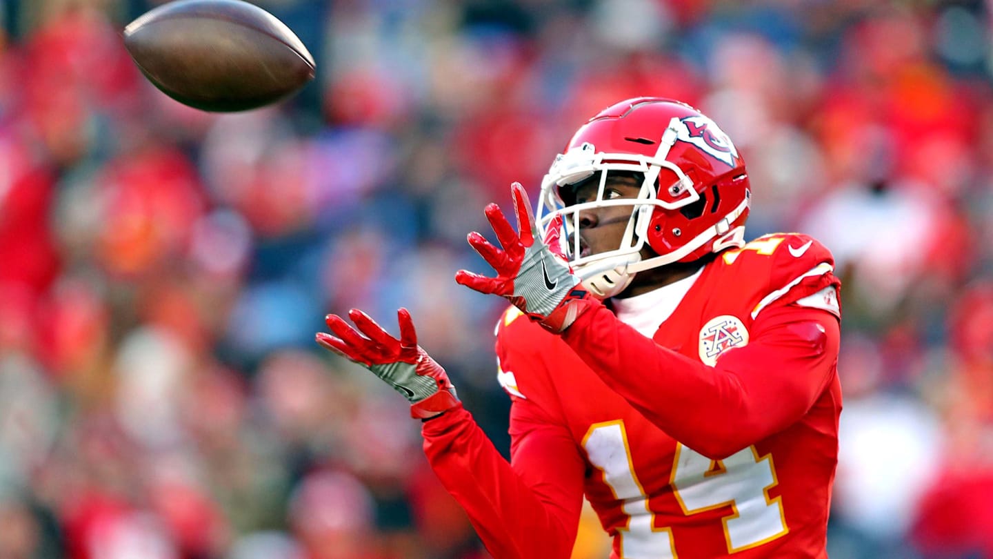 NFL rumors: Sammy Watkins expected to miss weeks with hamstring injury ...