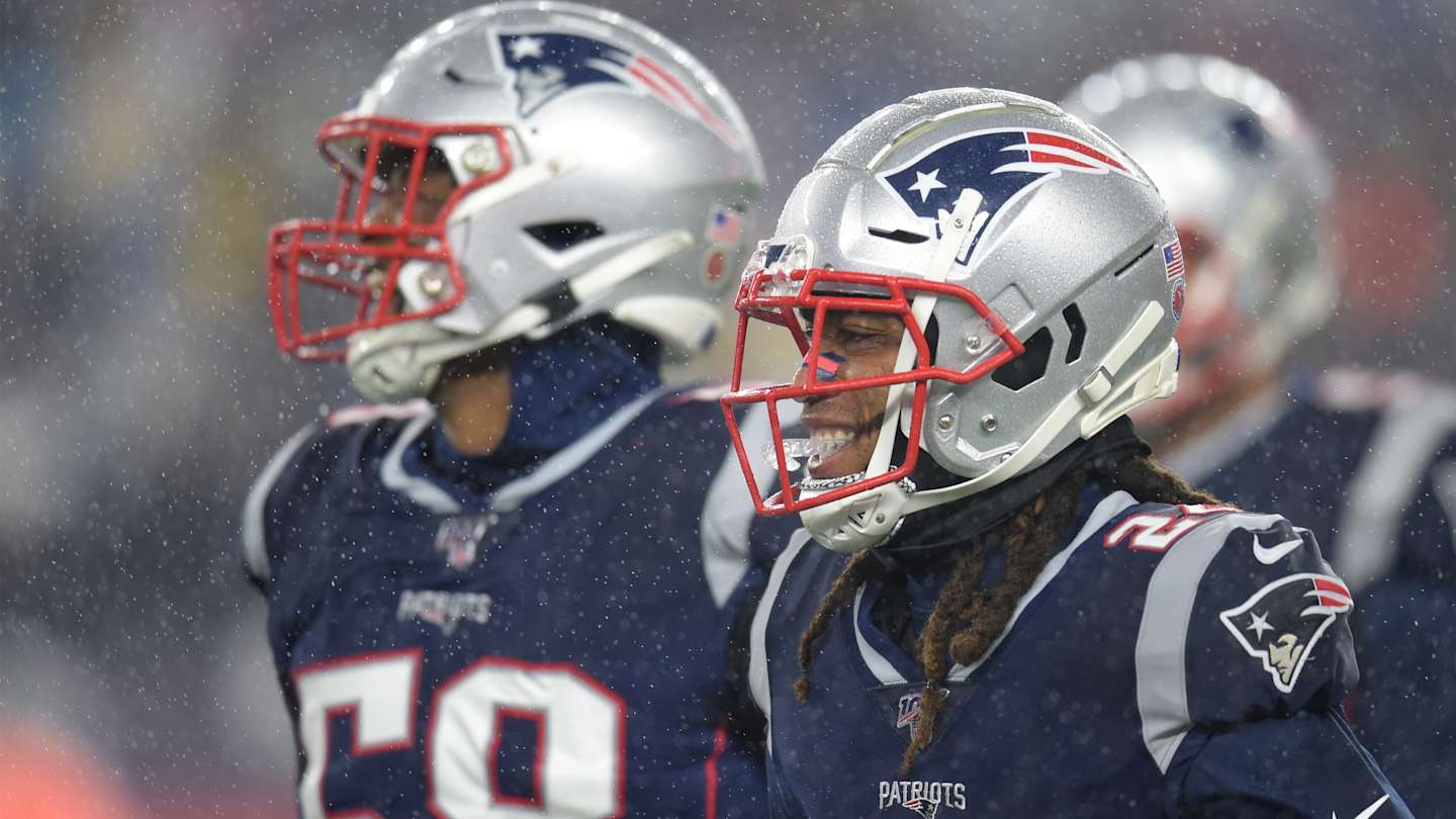 Stephon Gilmore, Michael Thomas win Defensive, Offensive POY honors ...