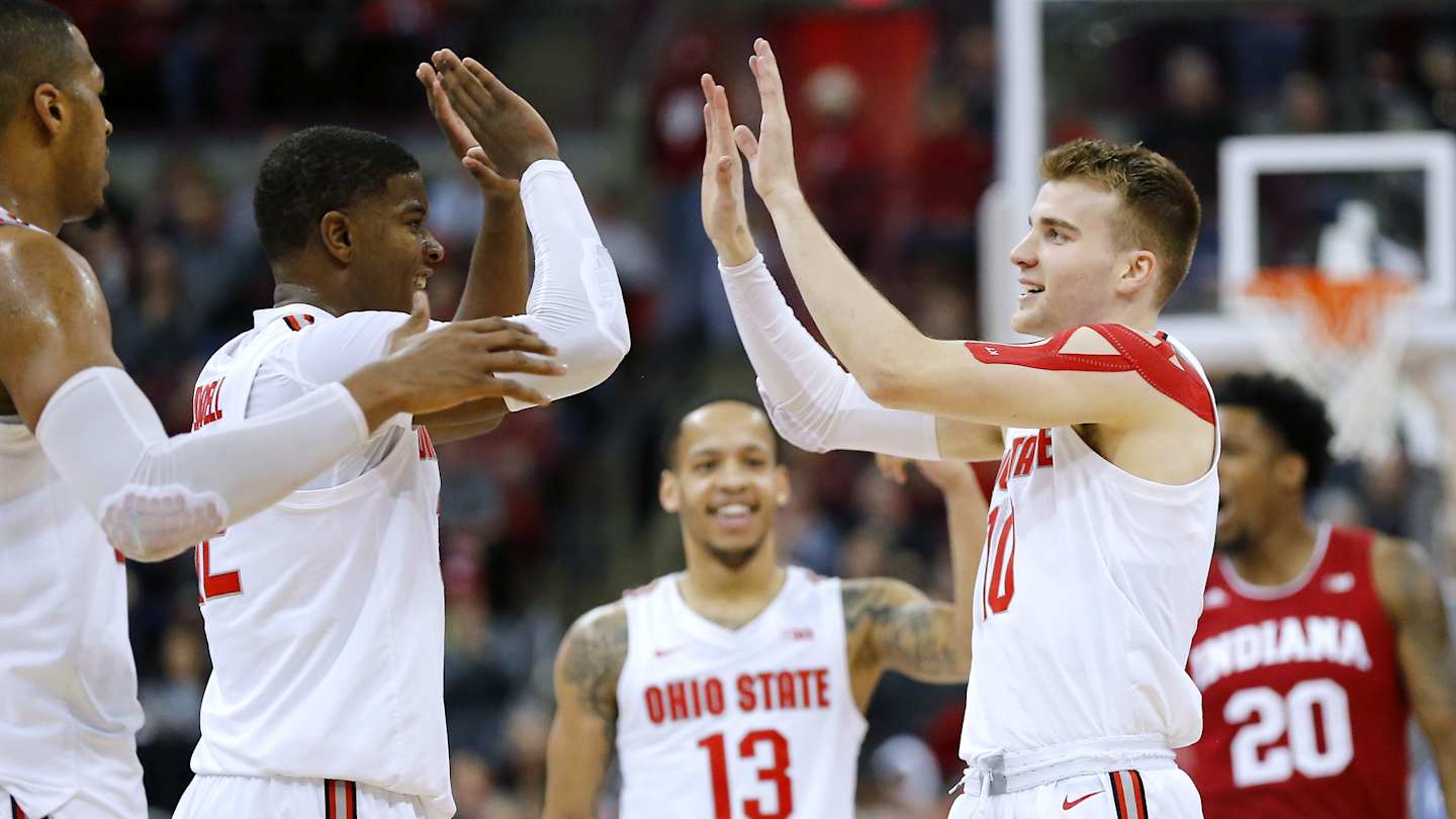 Justin Ahrens Would Like Another Bottle of Iowa Lightning - Sports ...