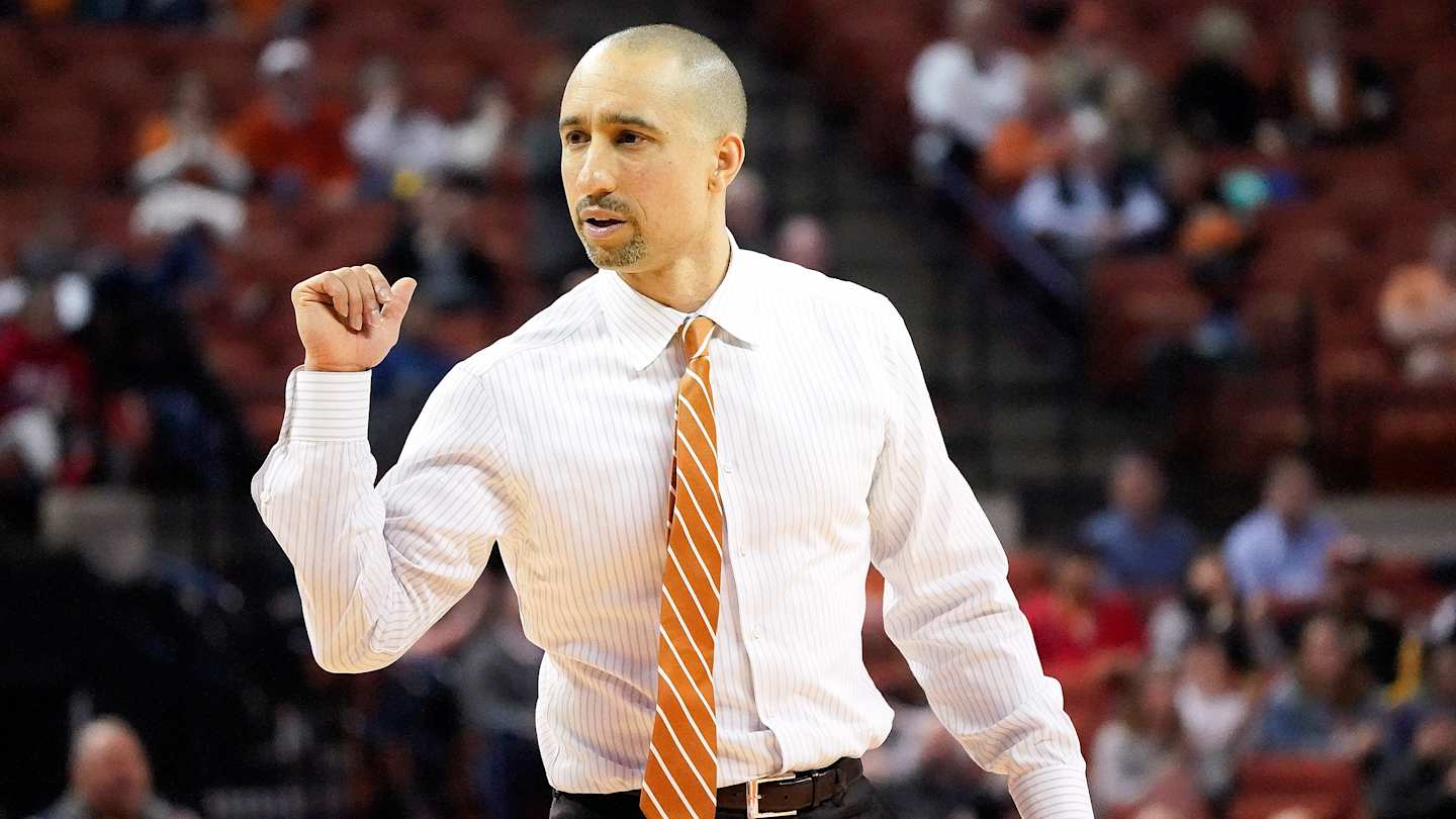 Shaka Smart to return to Texas as basketball coach - Sports Illustrated