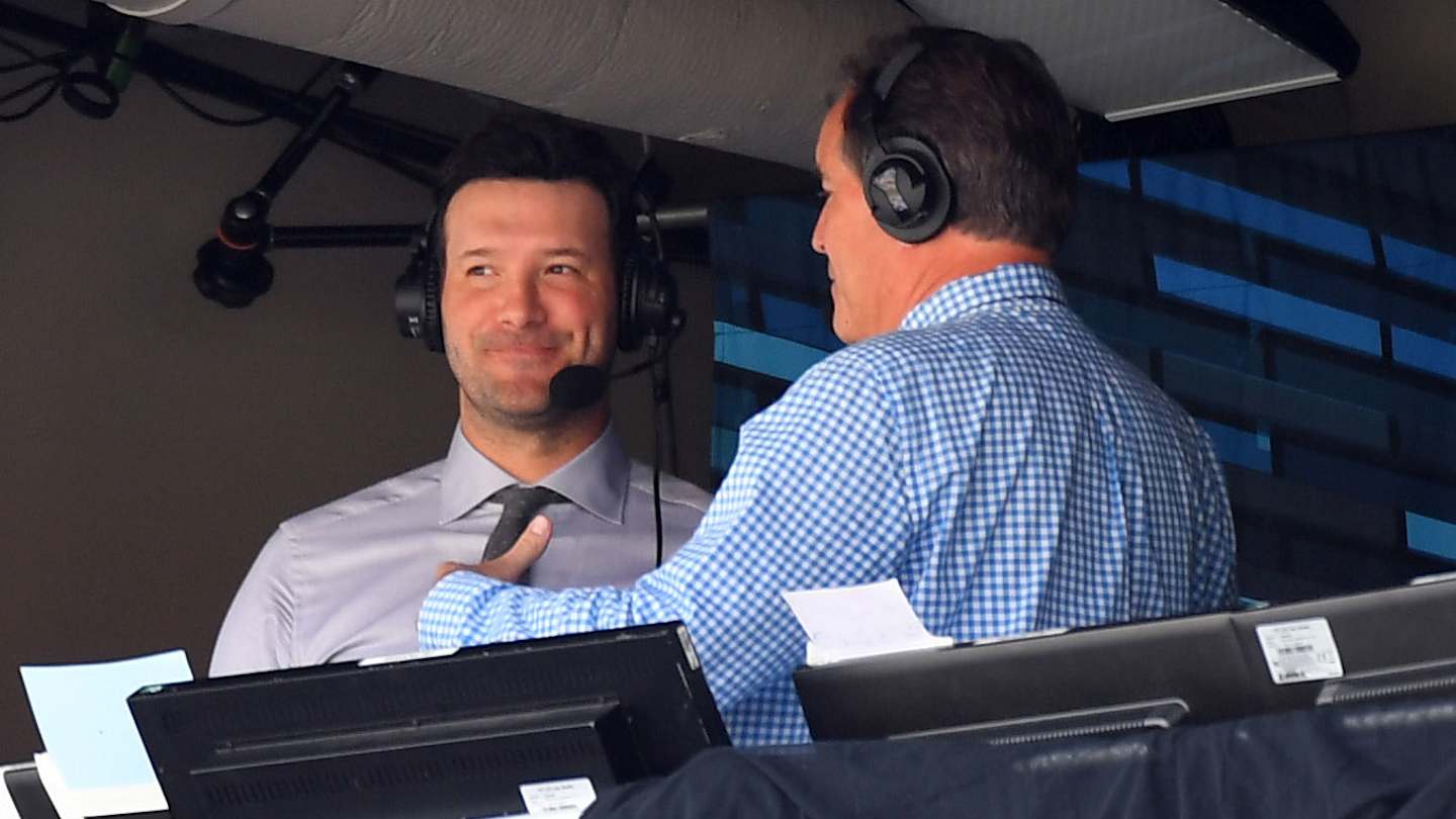 Tony Romo: ’NFL on CBS Sports’ Analyst Unfazed by Media Criticism ...