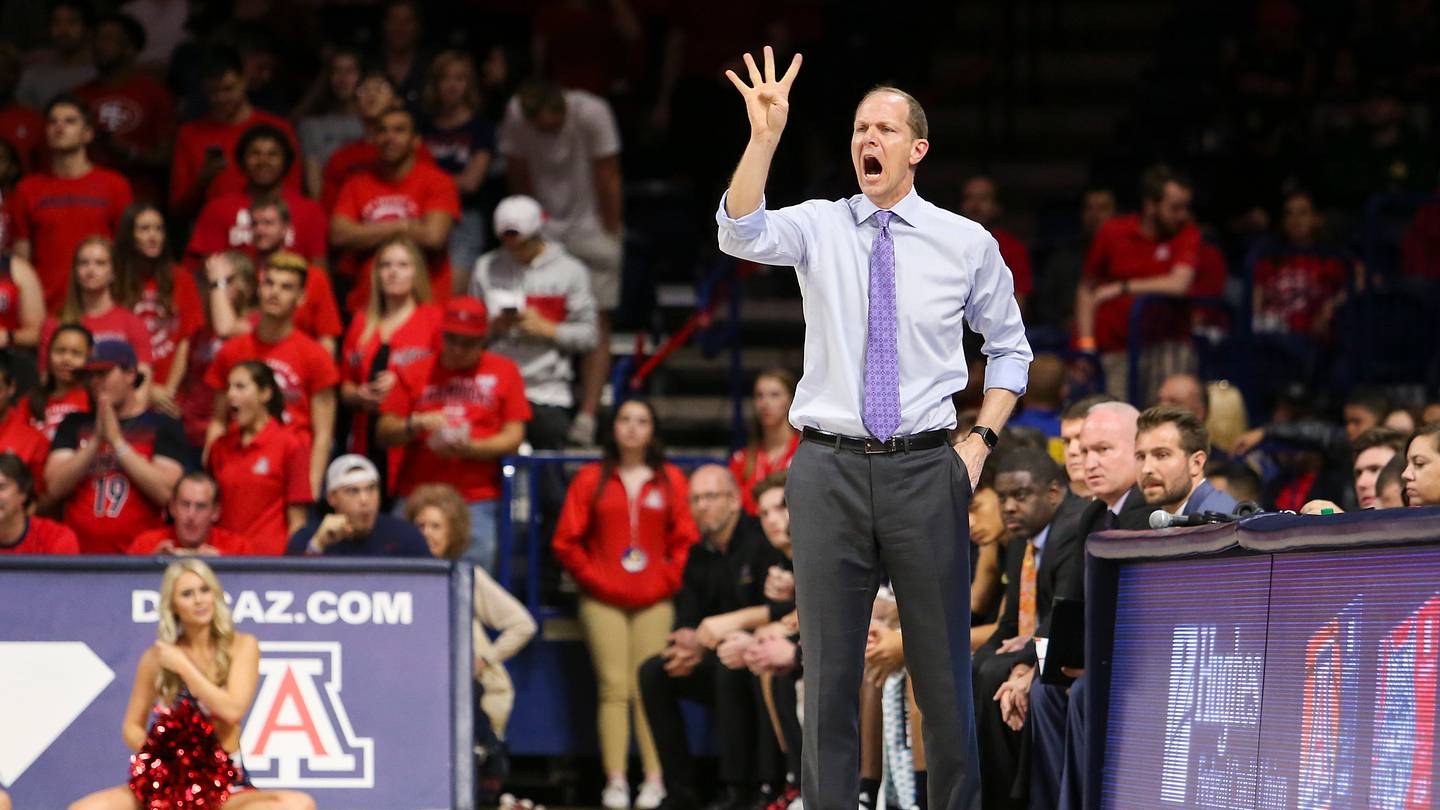 Huskies Flex Muscles Again, Shock Arizona 69-63 - Sports Illustrated ...