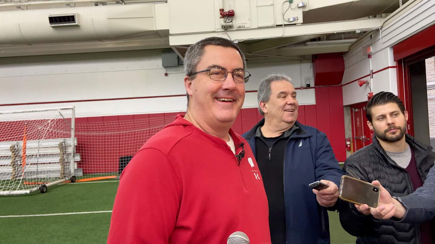 Wisconsin Football: Paul Chryst on Spring Ball, QBs, WRs - Sports ...