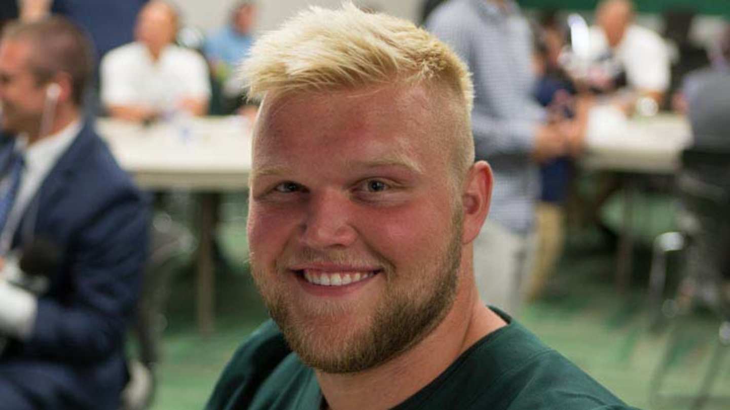 Matt Allen the Michigan State Spartan football offensive lineman took ...