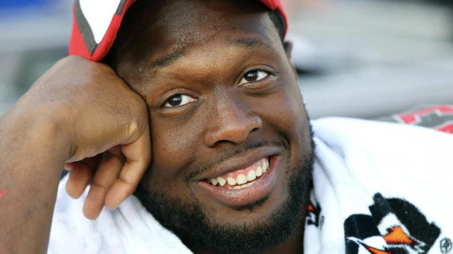 Former Oklahoma Sooner Gerald McCoy suffers injury with Dallas Cowboys ...
