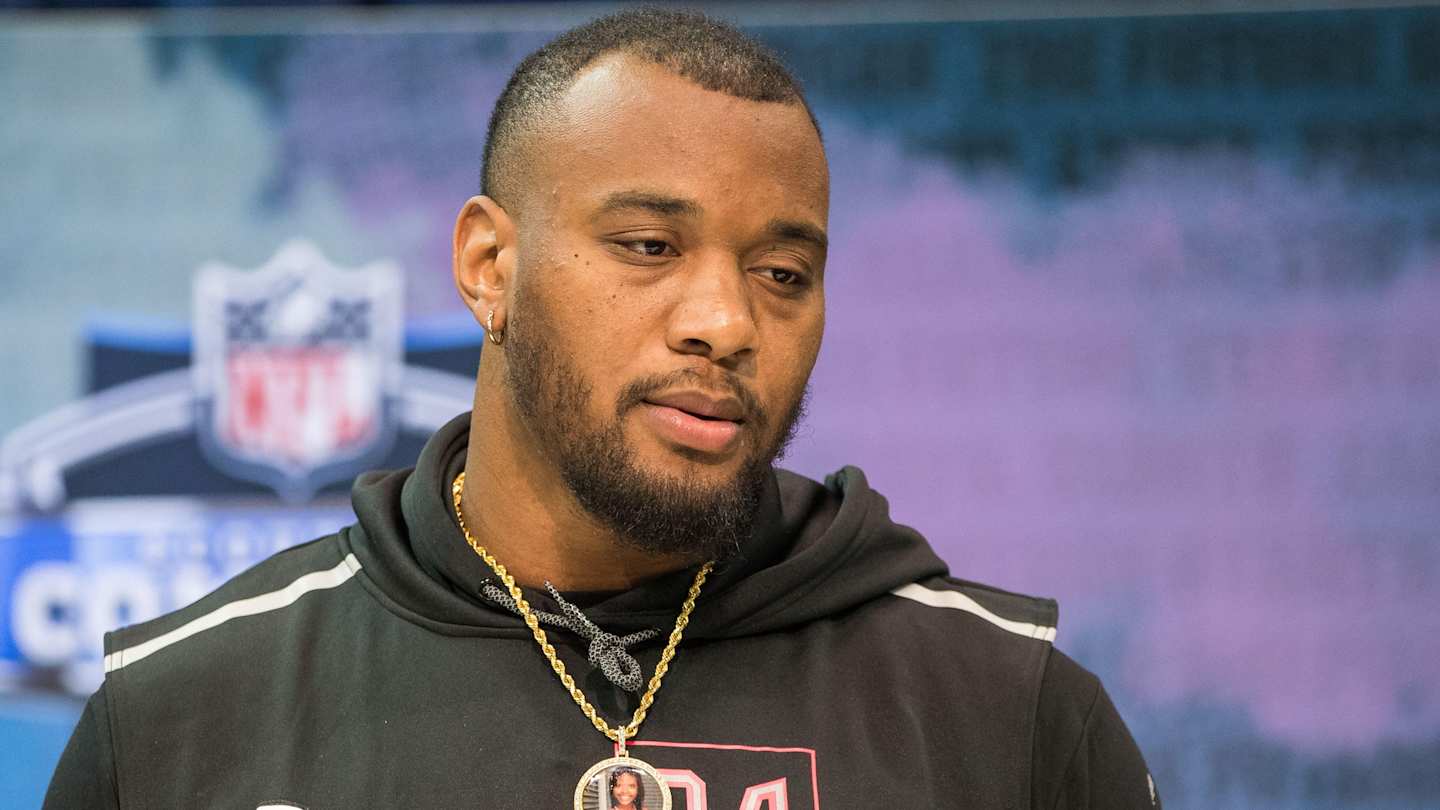 Dolphins select defensive tackle Raekwon Davis - Sports Illustrated ...