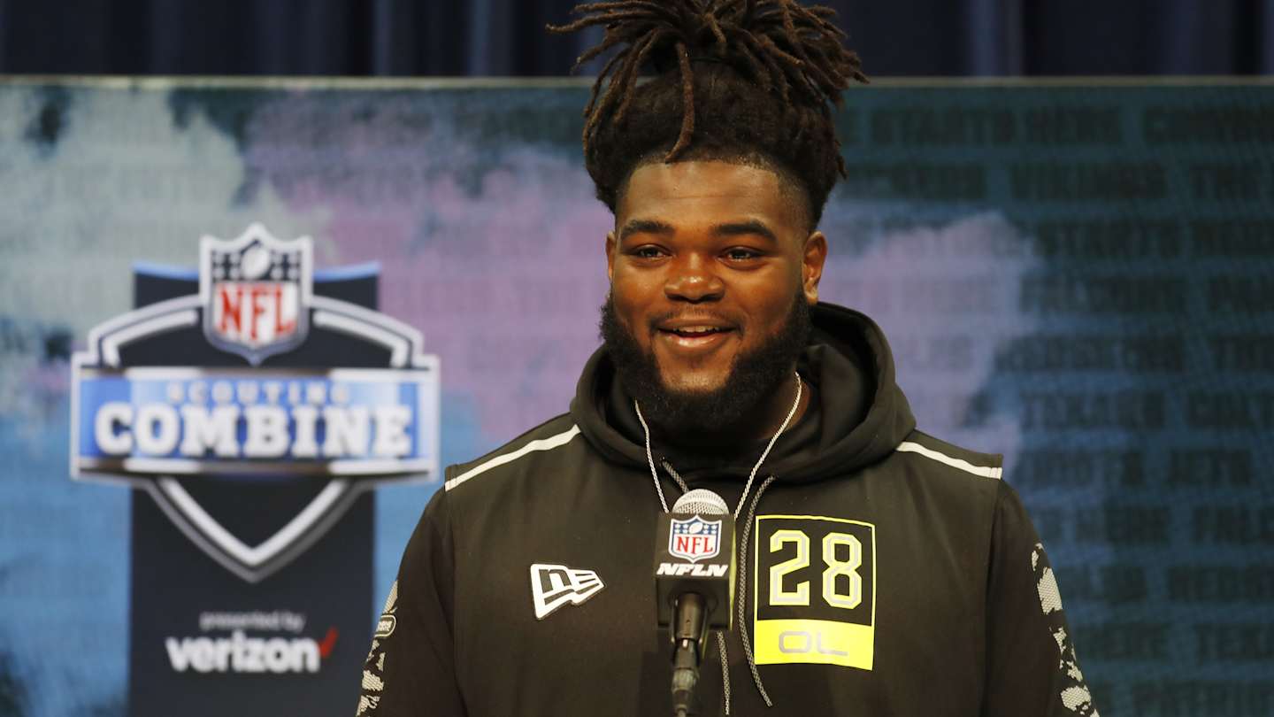 Dolphins select Georgia guard Solomon Kindley - Sports Illustrated ...