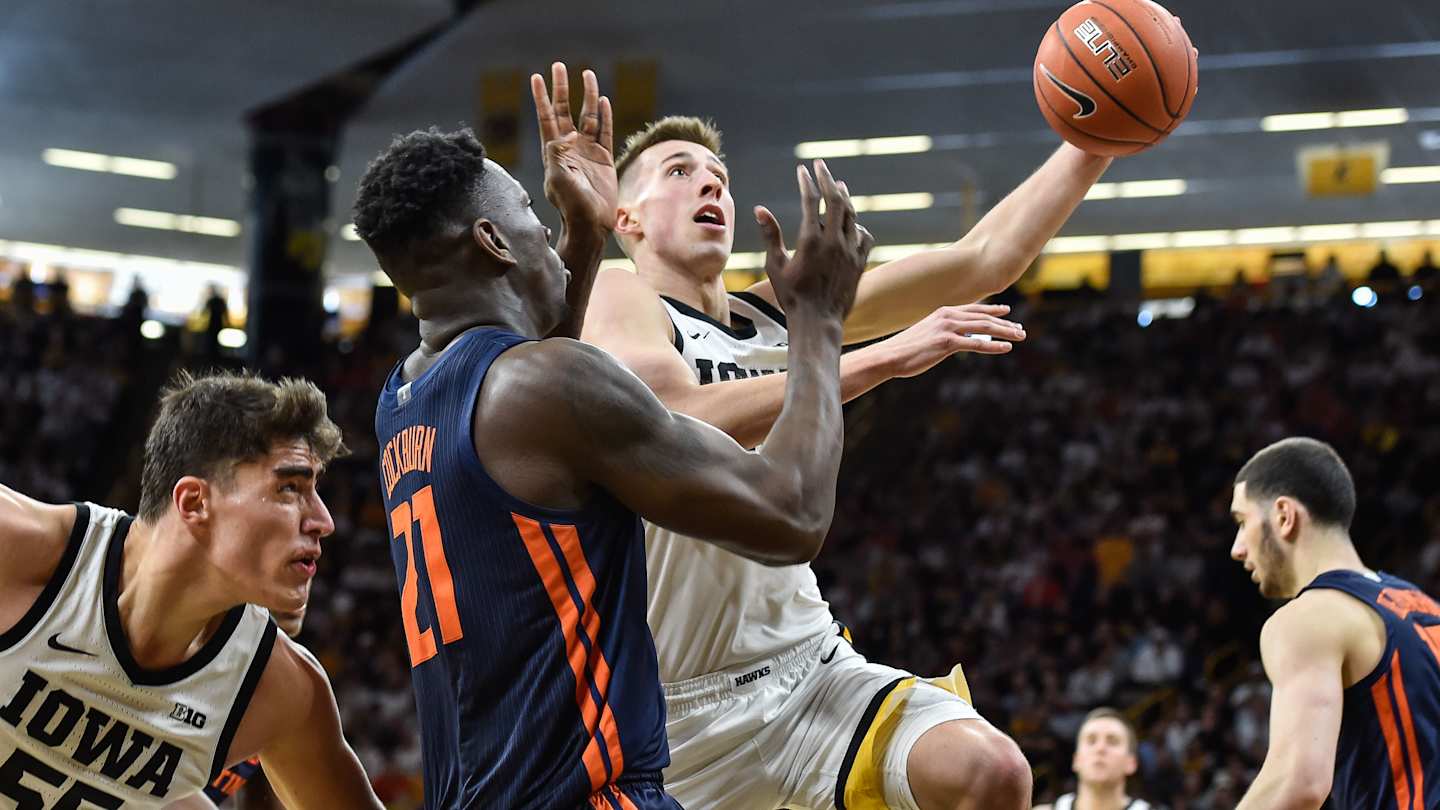Monday's Clicks: How Do Hawkeyes Look After NBA Draft Deadline Passes ...