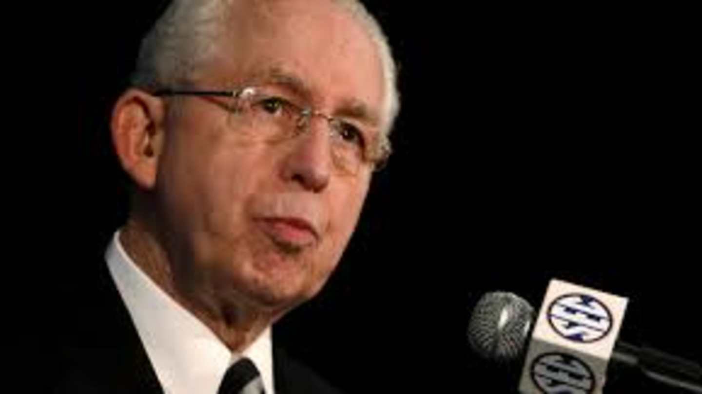 With Tumult All Around Us, We Remember Mike Slive - TMG Sports