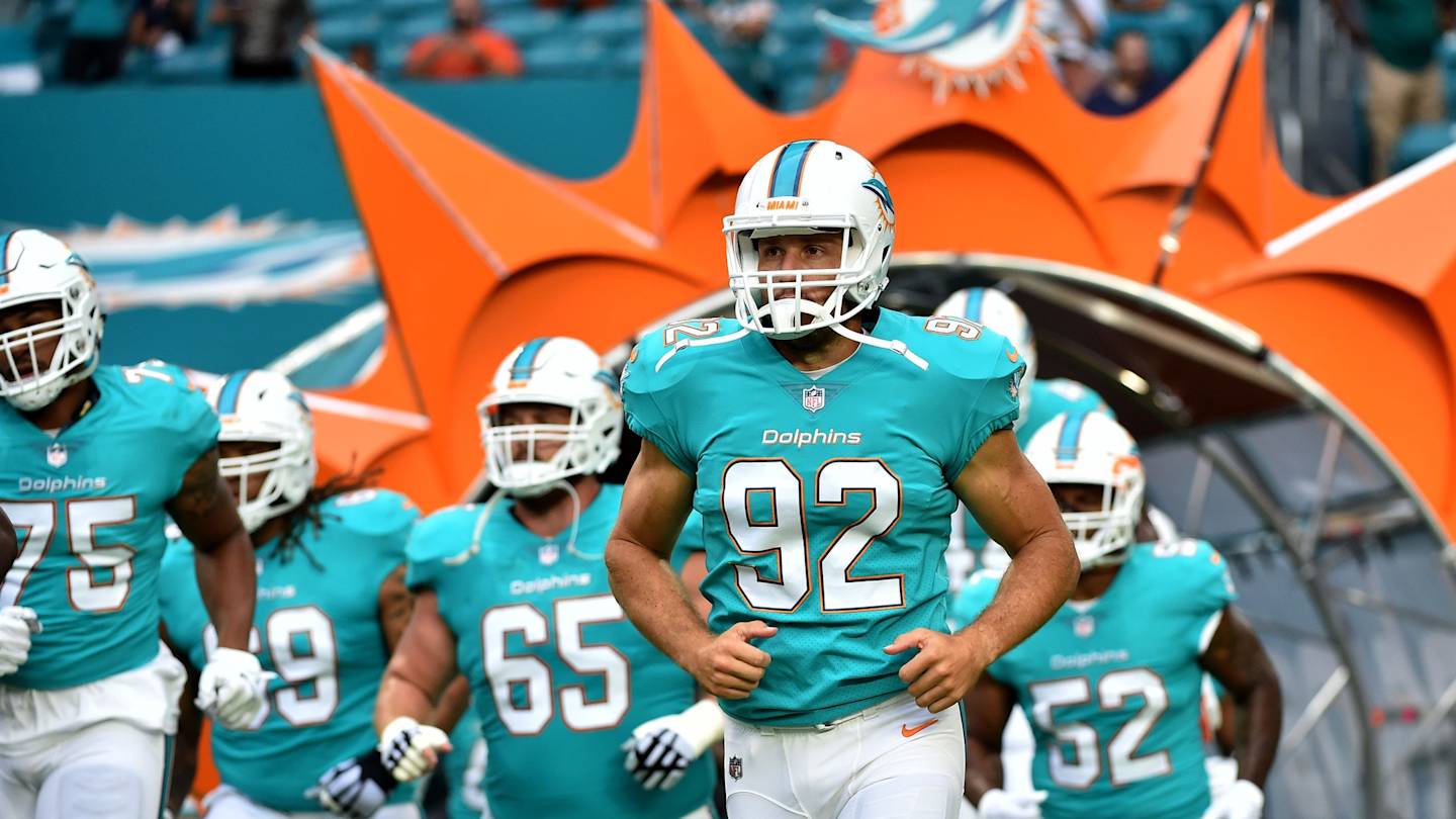 Number 92 and the Three Dolphins Who Wore It Best - Sports Illustrated ...