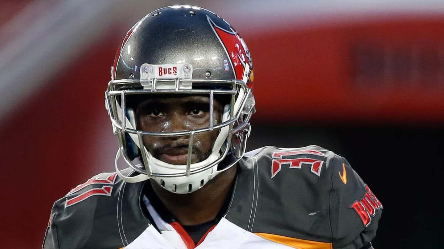 Former Gators DB Major Wright Helps Others Overcome Obstacles In New ...