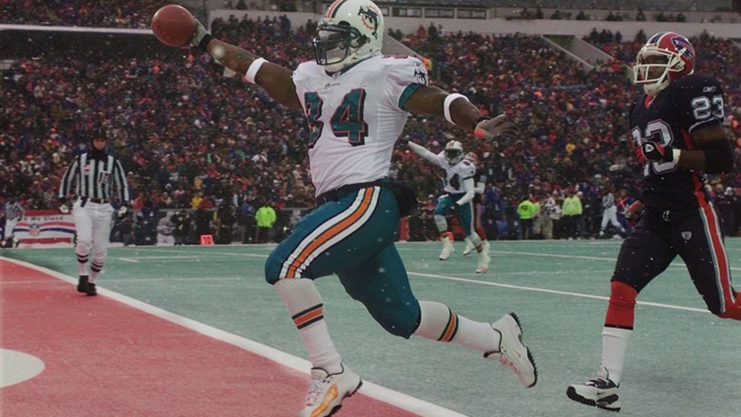 Number 34 and the Three Dolphins Who Wore It Best - Sports Illustrated ...