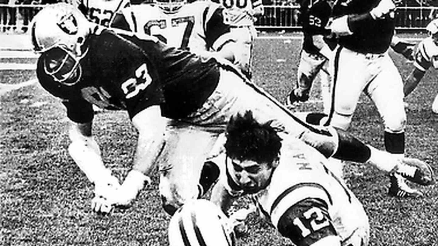 Ben Davidson Really Was a Gentle Giant - Sports Illustrated Las Vegas ...