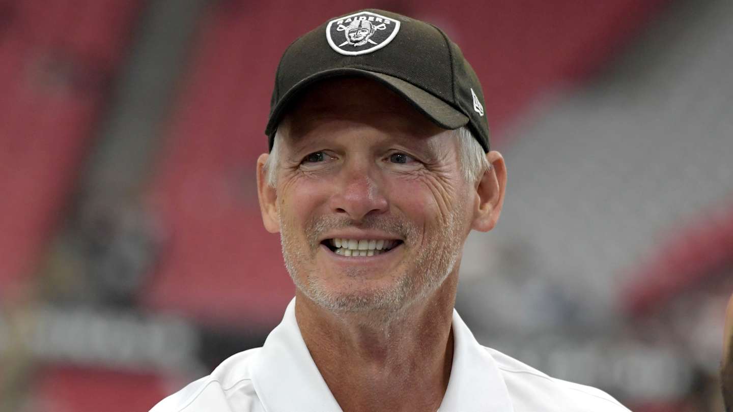 Around the World of the NFL Podcast II - Sports Illustrated Las Vegas ...