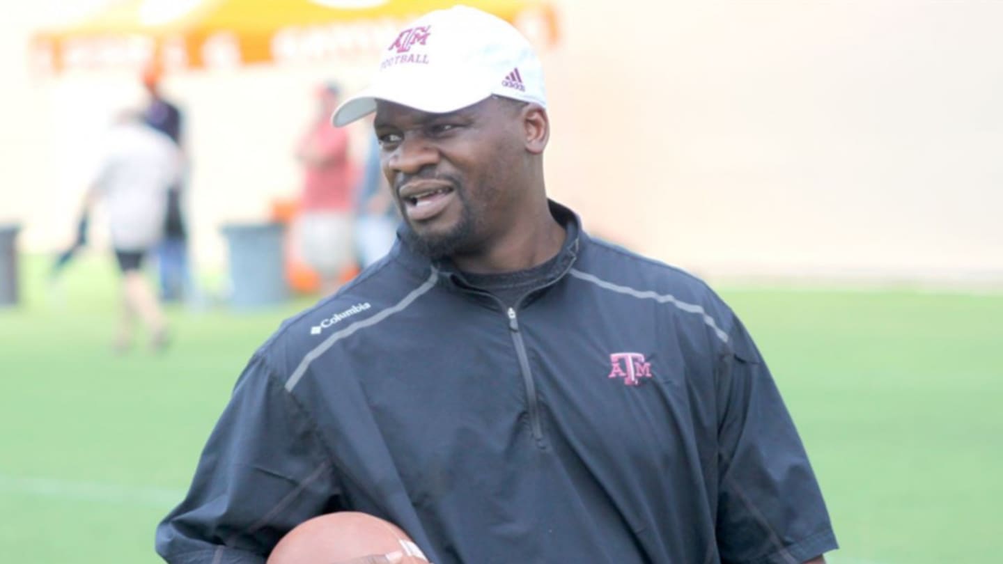 Tennessee Vols RB Coach Jay Graham Receives Recruiting Penalty from His ...