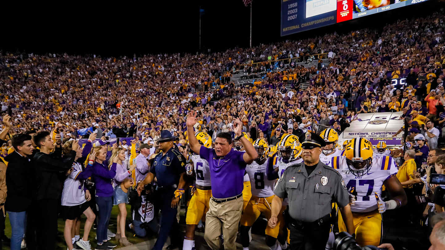 Medical Experts Offer Differing Opinions on Whether LSU, College ...