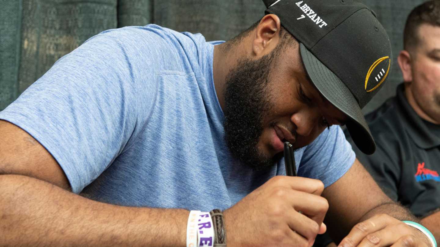 Expectations for Detroit Lions Austin Bryant in Year 2 in NFL - Sports ...