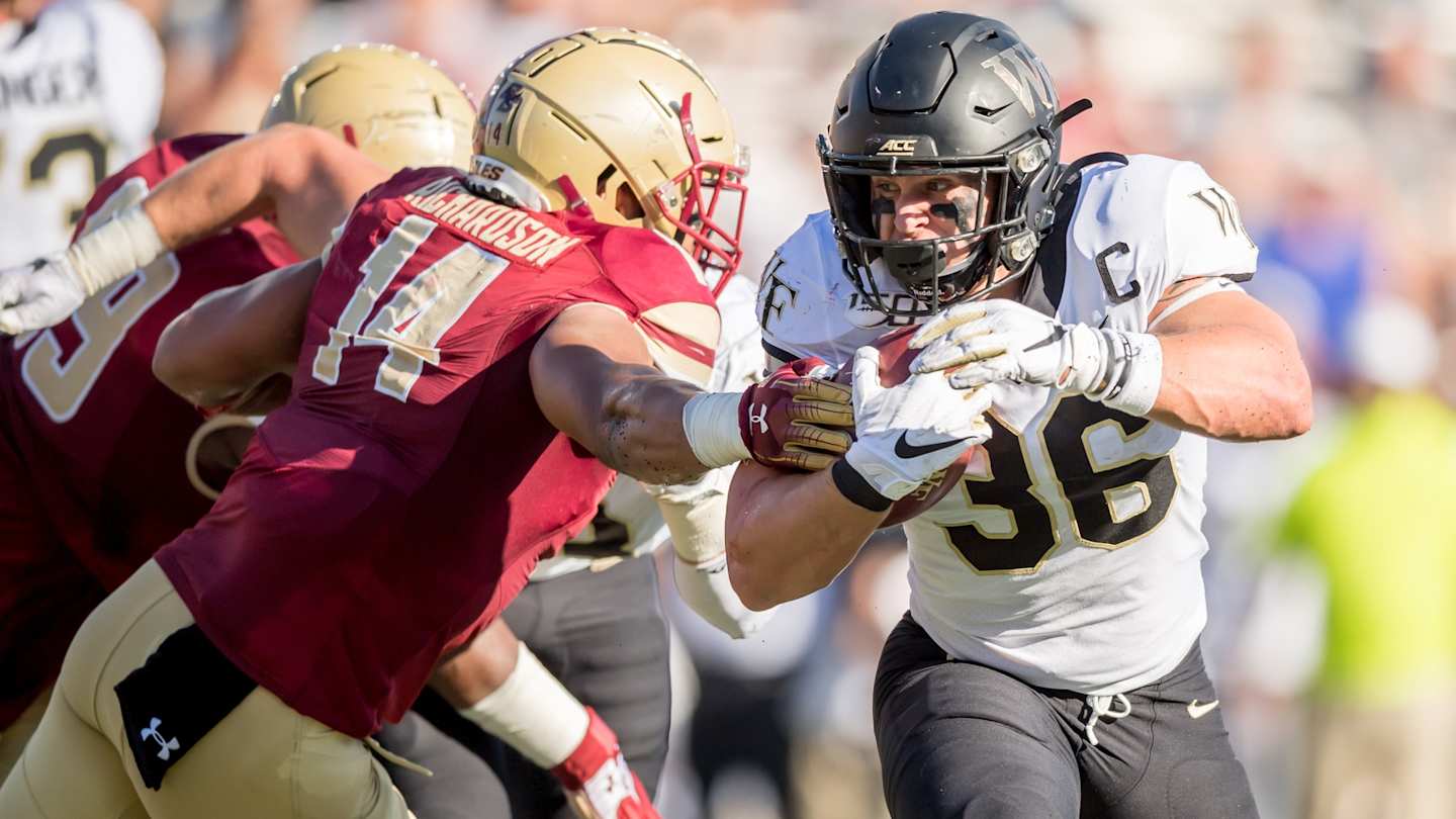 Boston College Linebacker Max Richardson Named To Bednarik Award Watch ...
