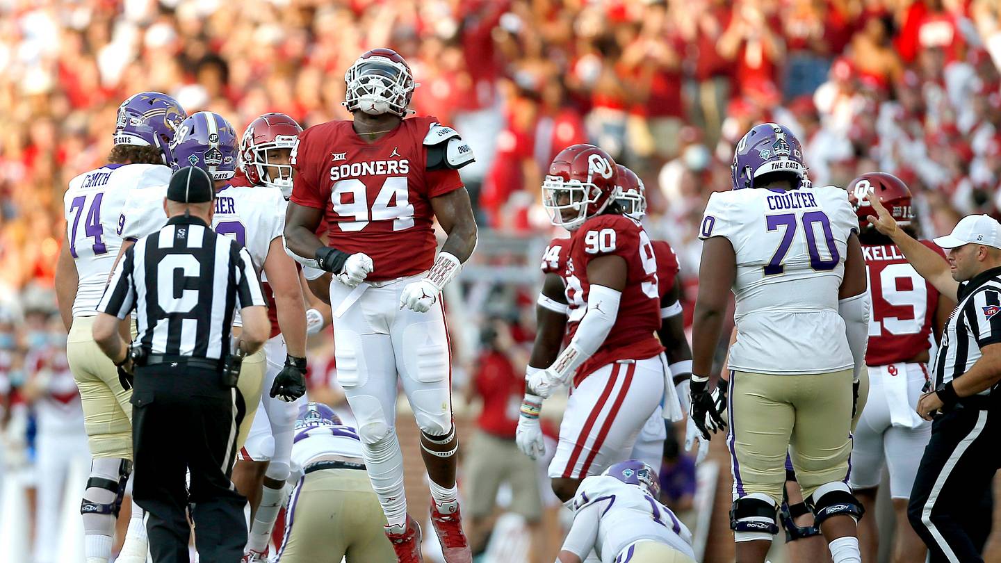 Why Oklahoma DT Isaiah Coe is Poised for a Breakout Season - Sports ...