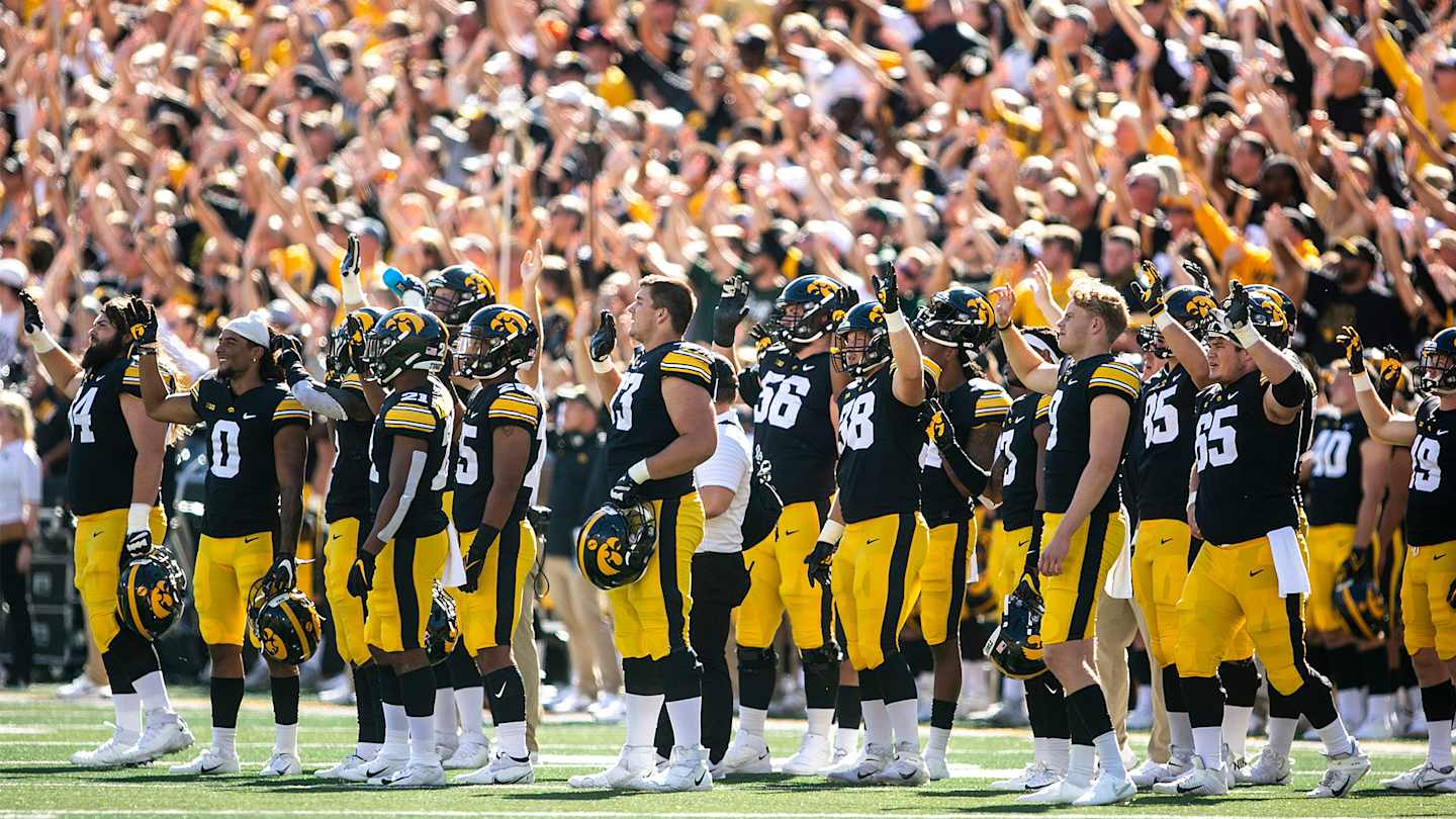 Iowa football wave: how the Hawkeye's children's hospital tradition ...