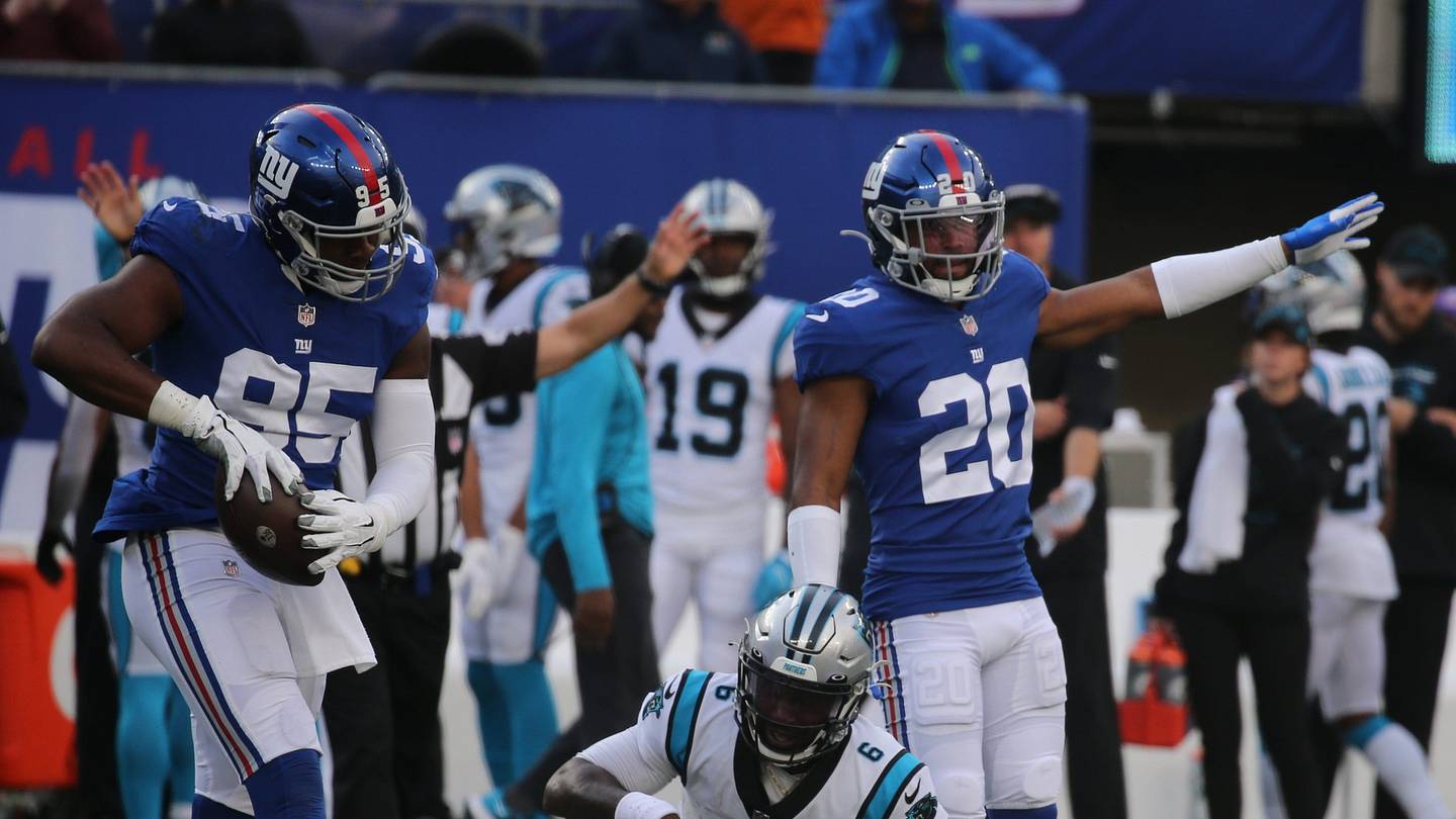 Five Notable Numbers in New York Giants' Win Over Carolina - Sports ...