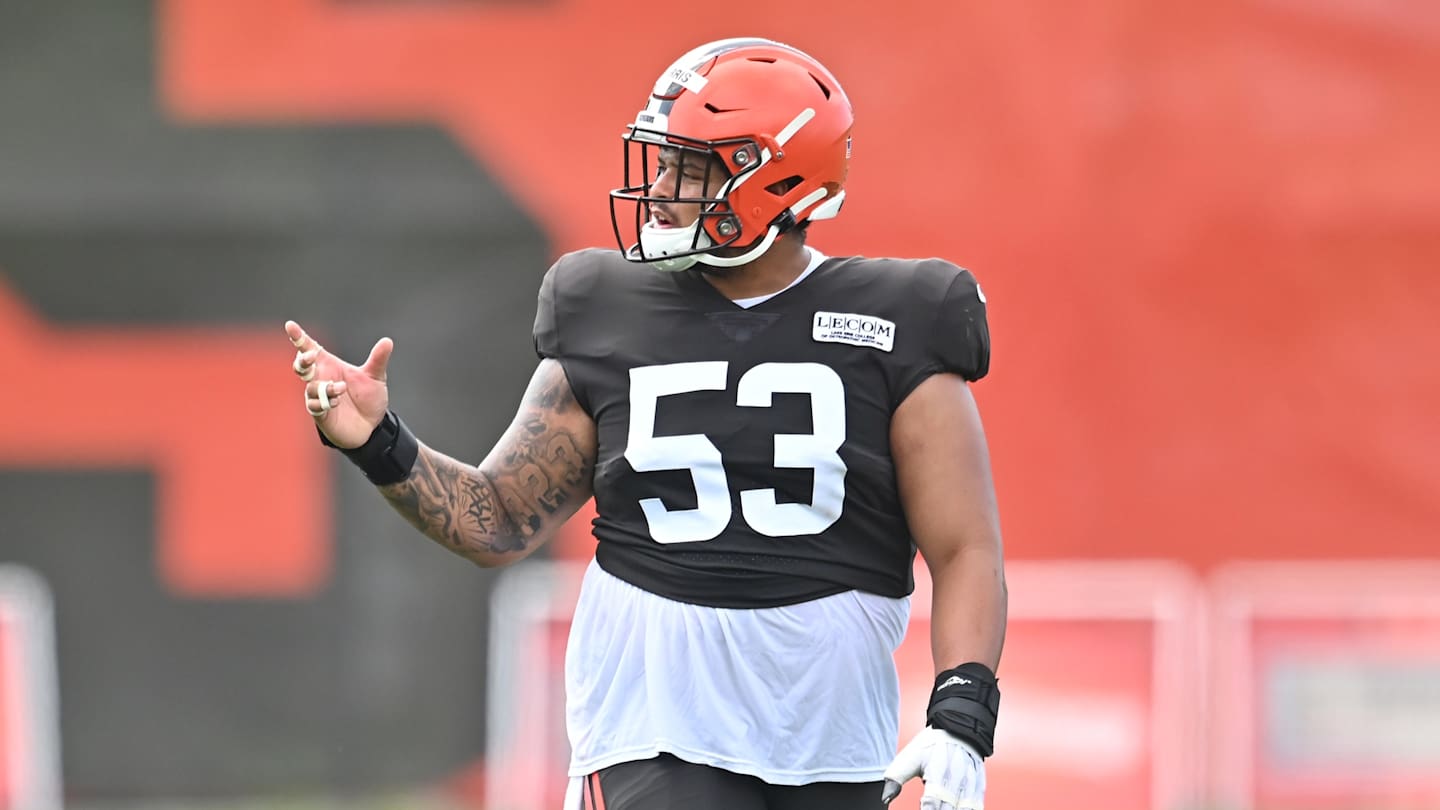 Cleveland Browns Designate C Nick Harris to Return from Injured Reserve ...