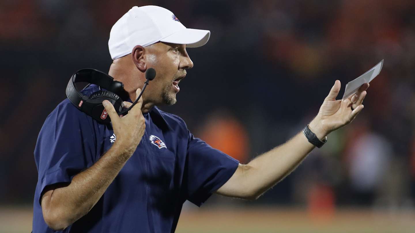 Jeff Traylor contract: UTSA announces 10-year extension for head coach ...